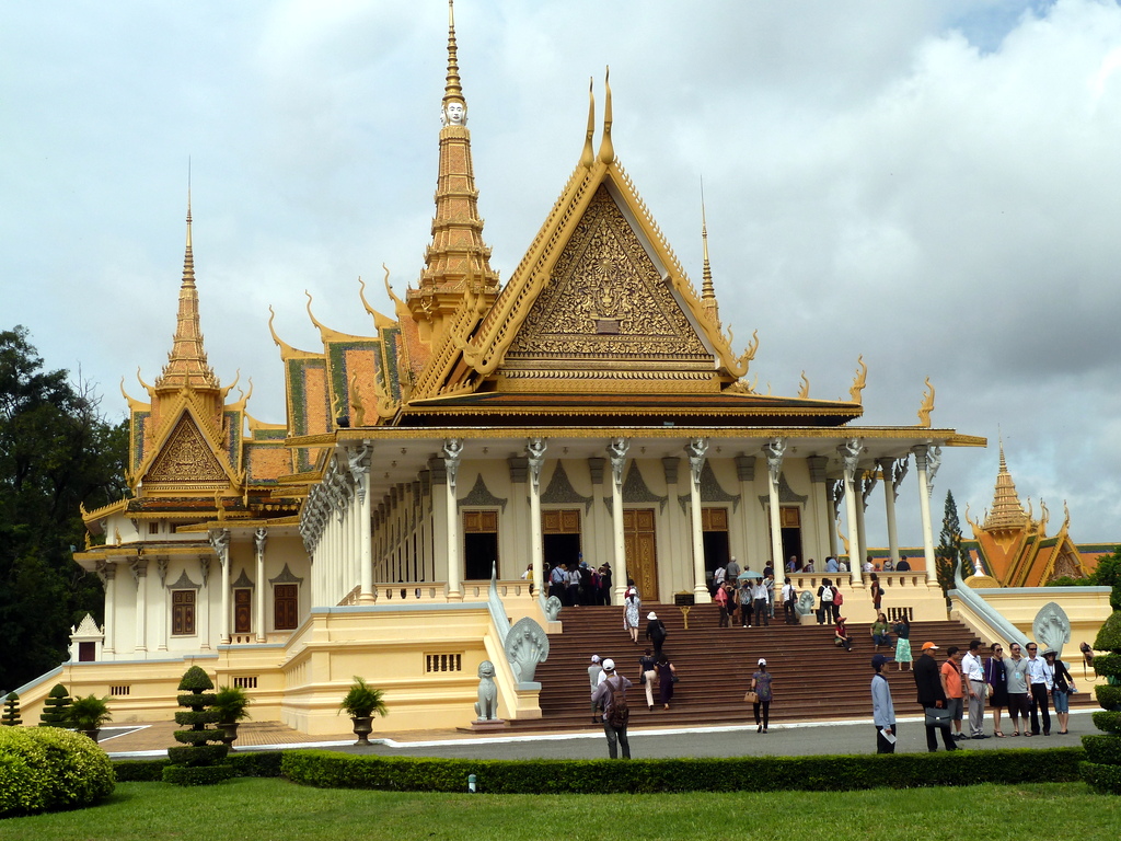 Preah Tineang Tevea Vinichhay - Grand Throne Hall - Phnom Penh