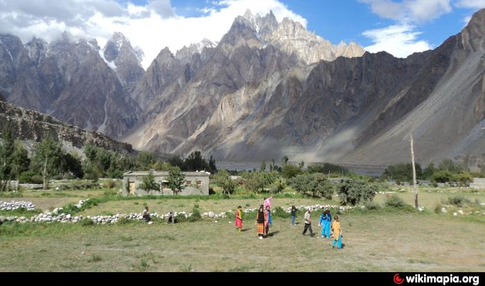 Moid wakhani house - Passu