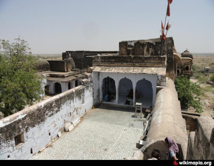 Bhakri का किला / गड़ Fort - BHAKRI