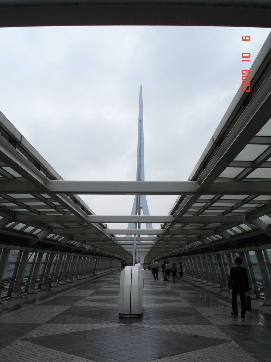 Teleport Bridge - Tokyo | footbridge