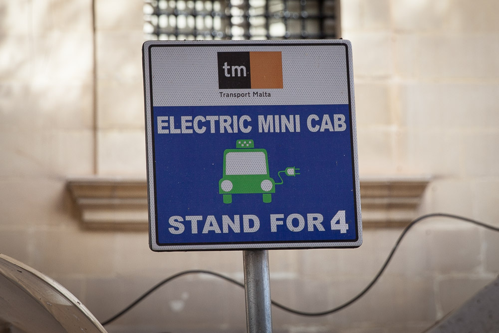 Electric TAXI - Valletta