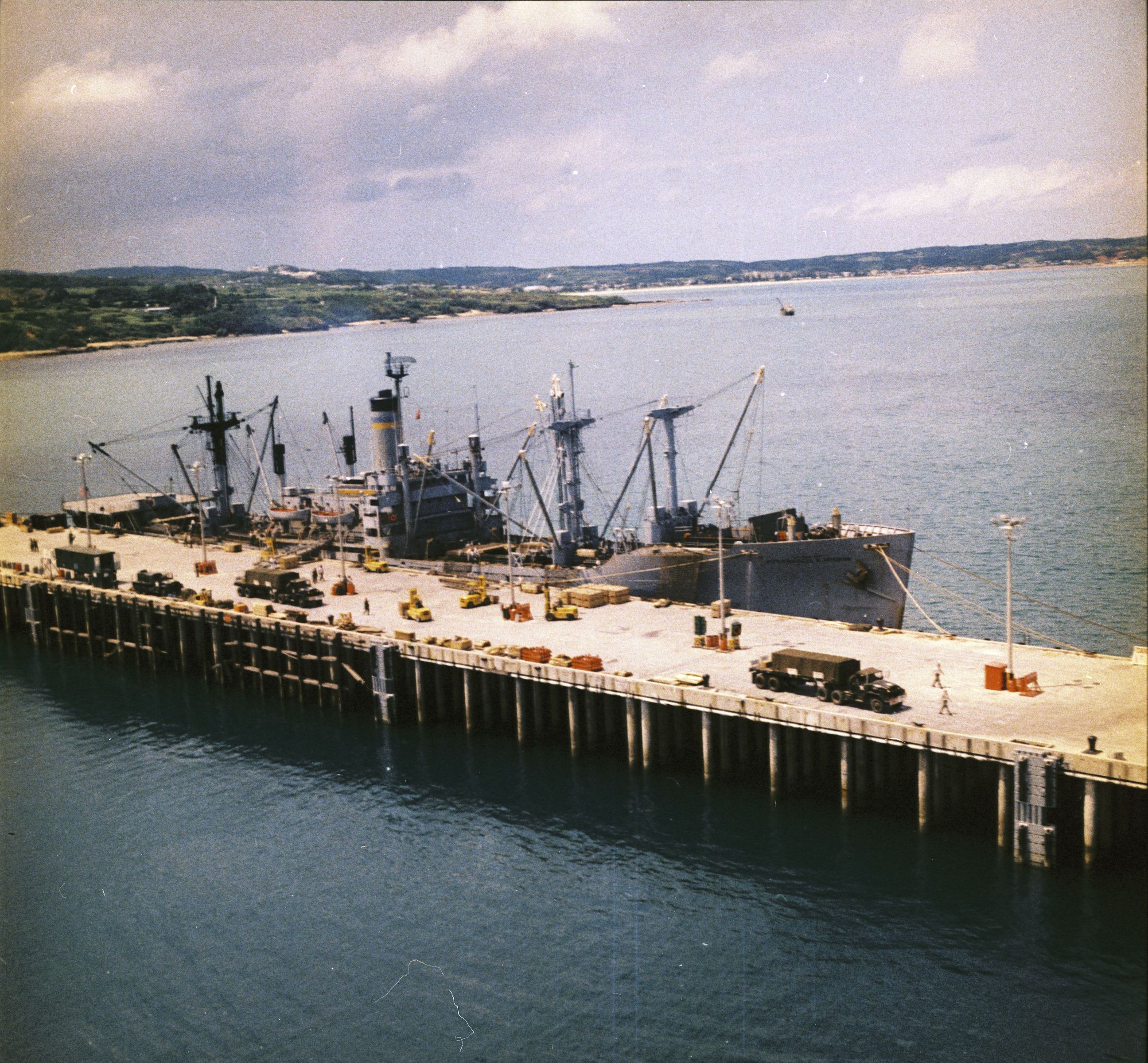 Tengan Pier