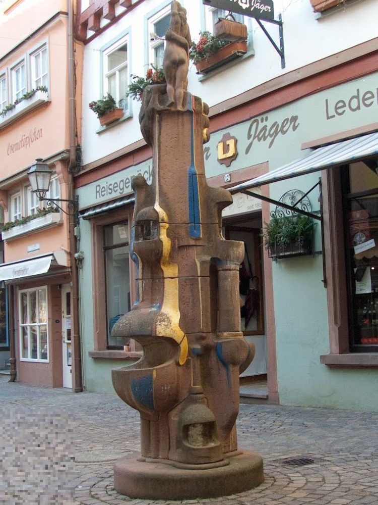 Liebesbrunnen - Wertheim Kernort | Fontäne / Springbrunnen / Wasserfontaine