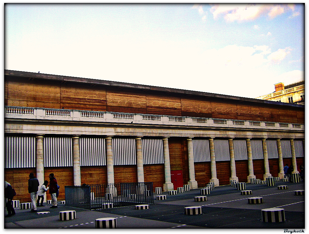 Colonnes de Buren - Paris