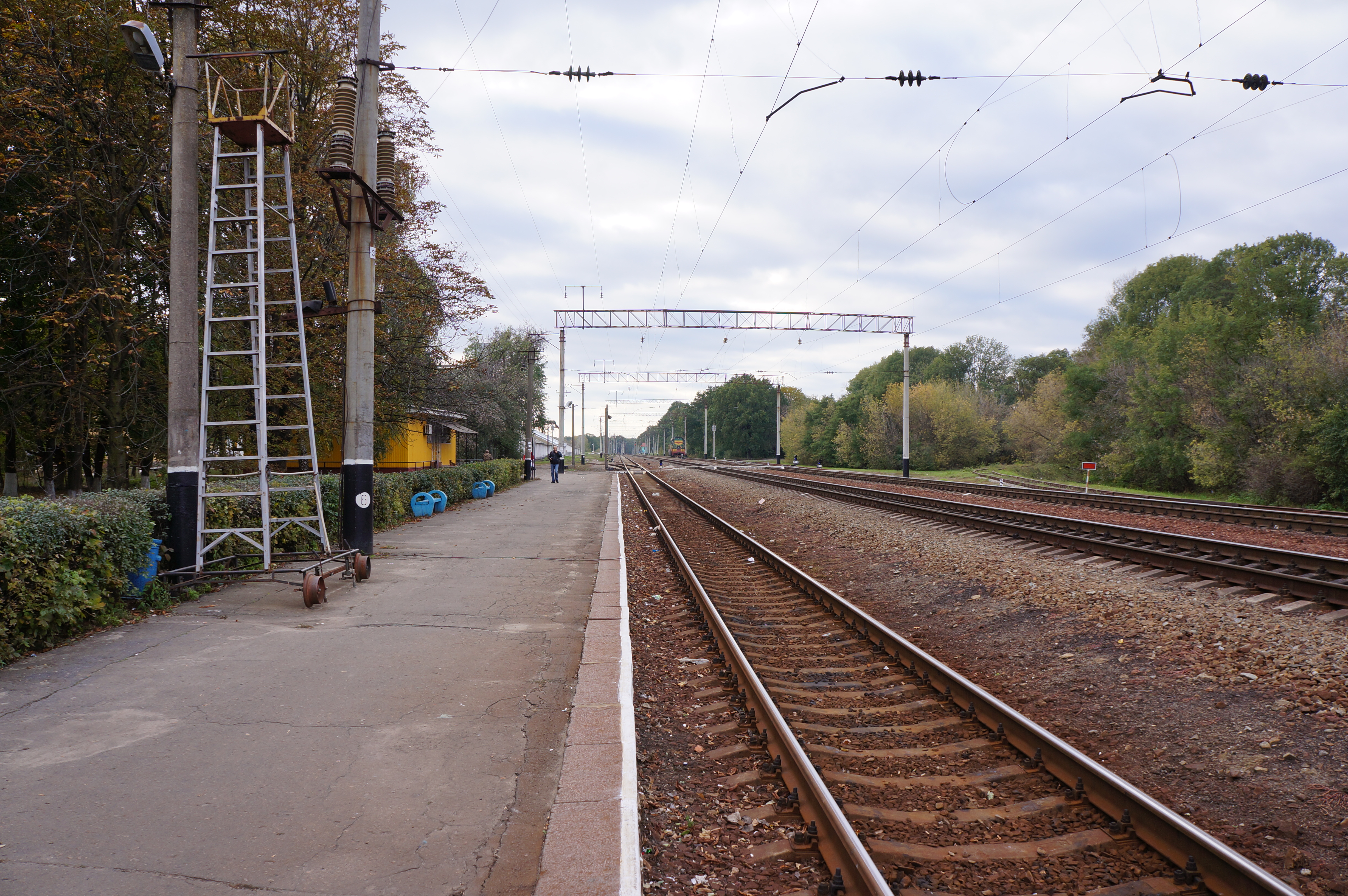 Lazirky Railway Station - Lazirky