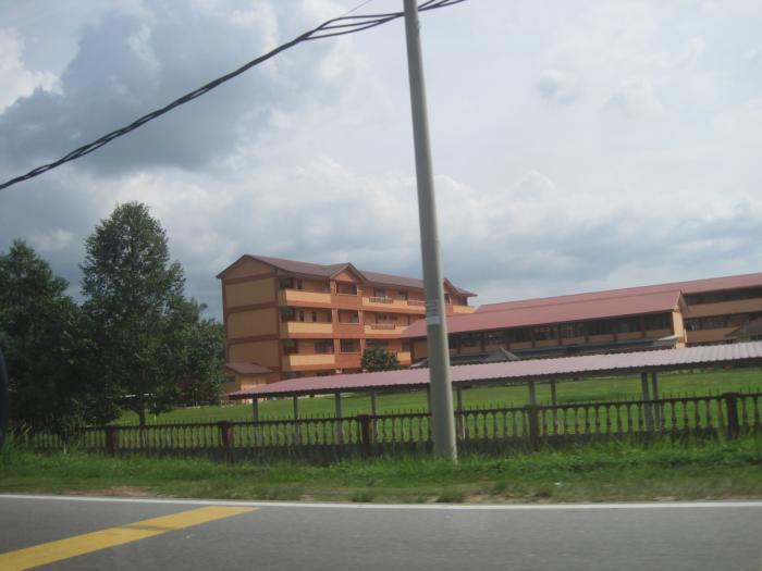 Sekolah Kebangssan Olak Lempit (SKOL) - Kampung Olak Lempit