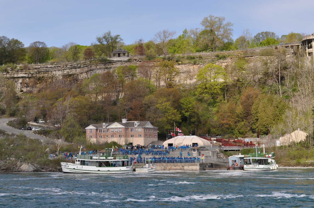 "Hornblower Niagara" dock - Niagara Falls, Ontario