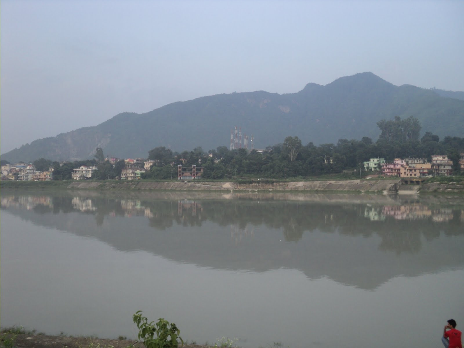 Balancing reservoir Sundernagar Lake - Sundar Nagar