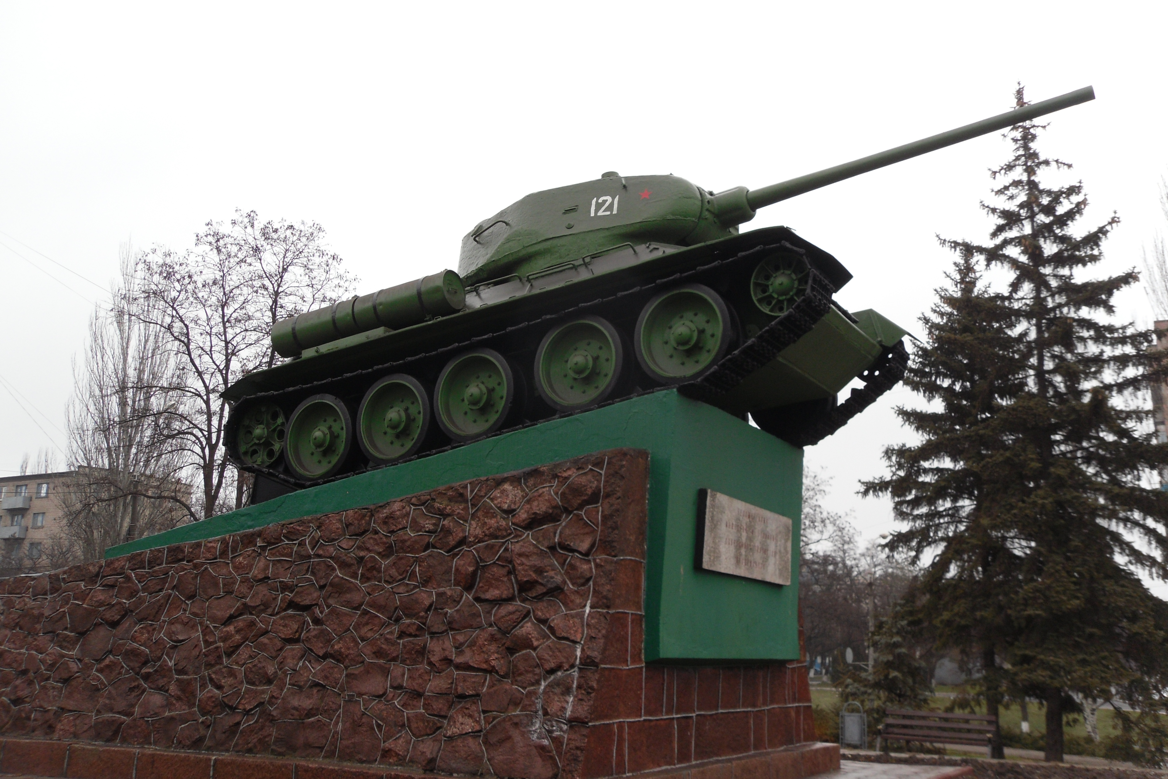 Tank T-34 monument - Mariupol | Second World War 1939-1945, war memorial