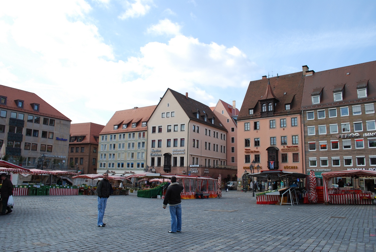 Hauptmarkt - главная площадь - Нюрнберг