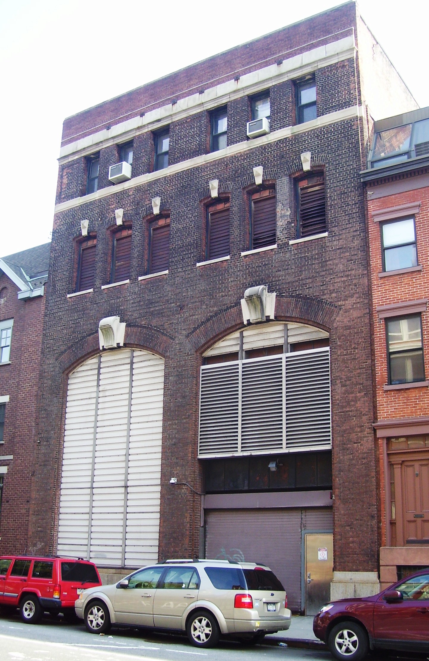 Christopher Street Station Entrance & Substation (PATH)