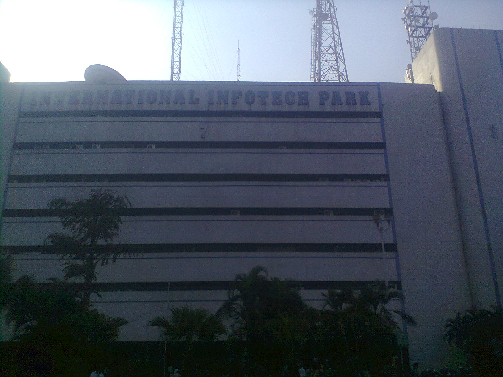 Vashi Railway Station (VSH) - Navi Mumbai