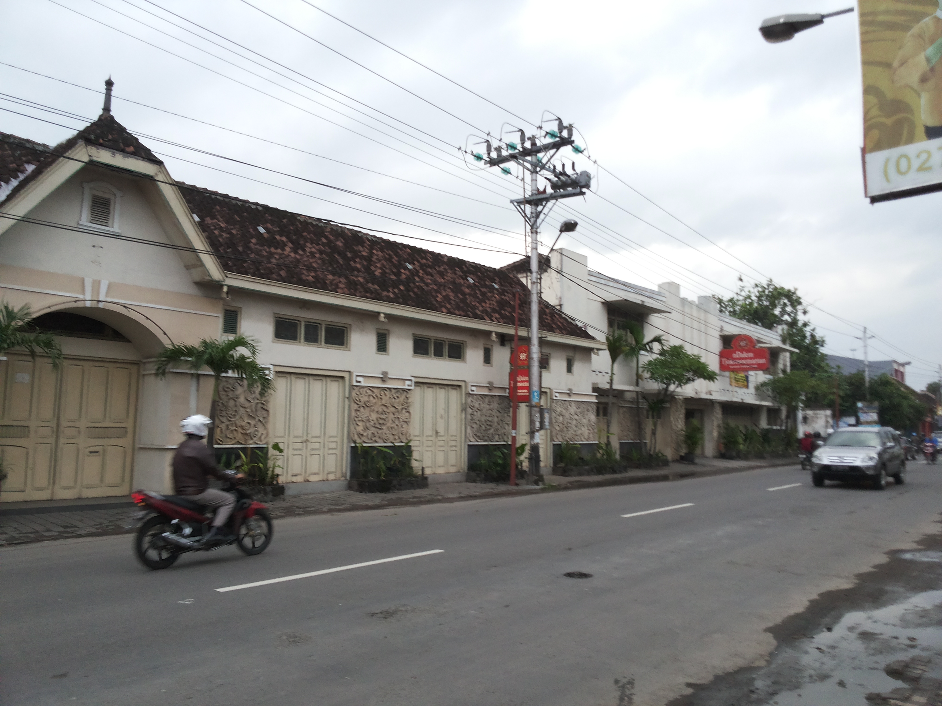 nDalem Tjokrosoemartan - Solo