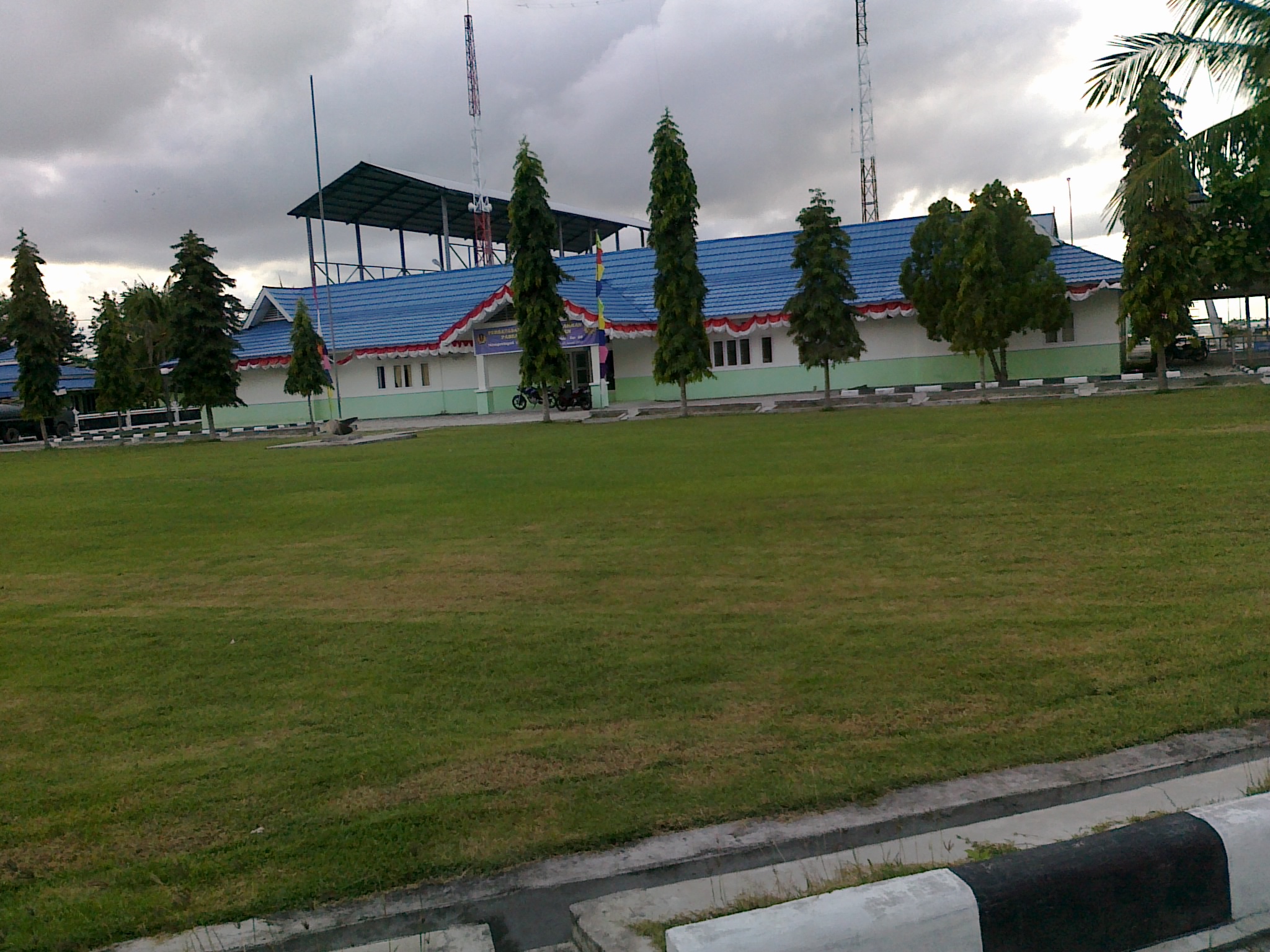 Kompleks Pangsarop Bea & Cukai Pelabuhan Pantoloan, Baiya - Kota Palu