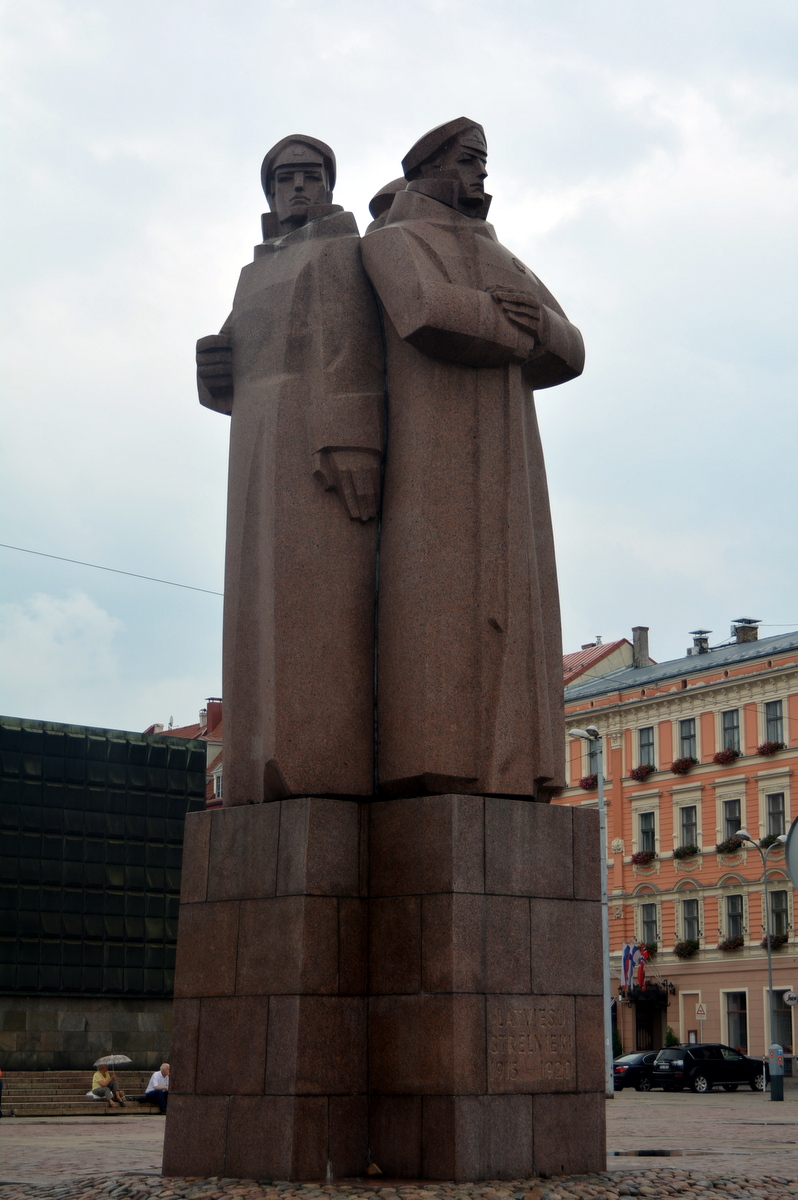 Monument to Latvian Riflemen - Riga