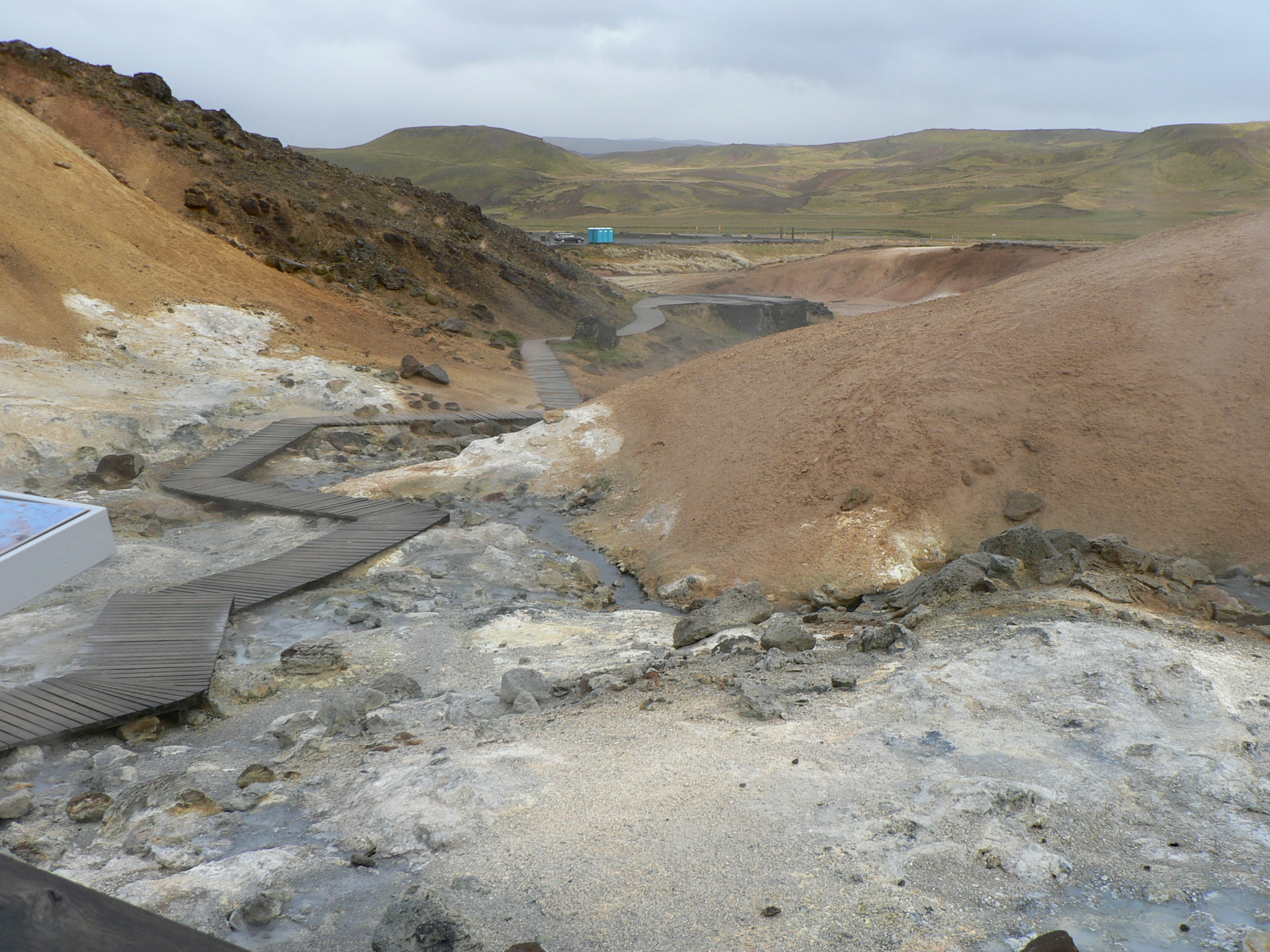 Krýsuvík | mountain, volcano, hot spring