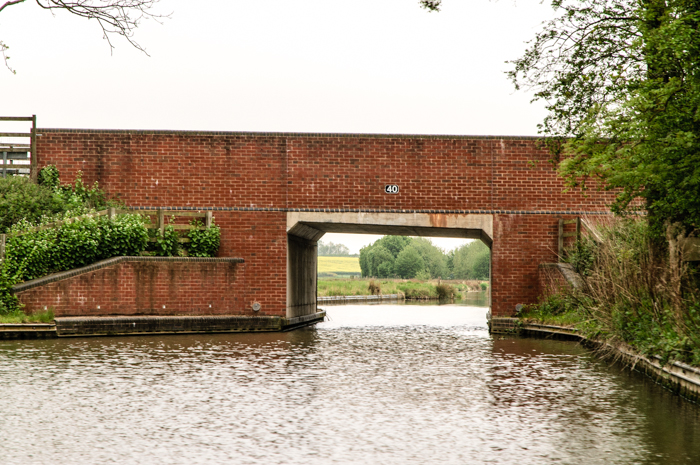Brinklow Marina Bridge | road bridge