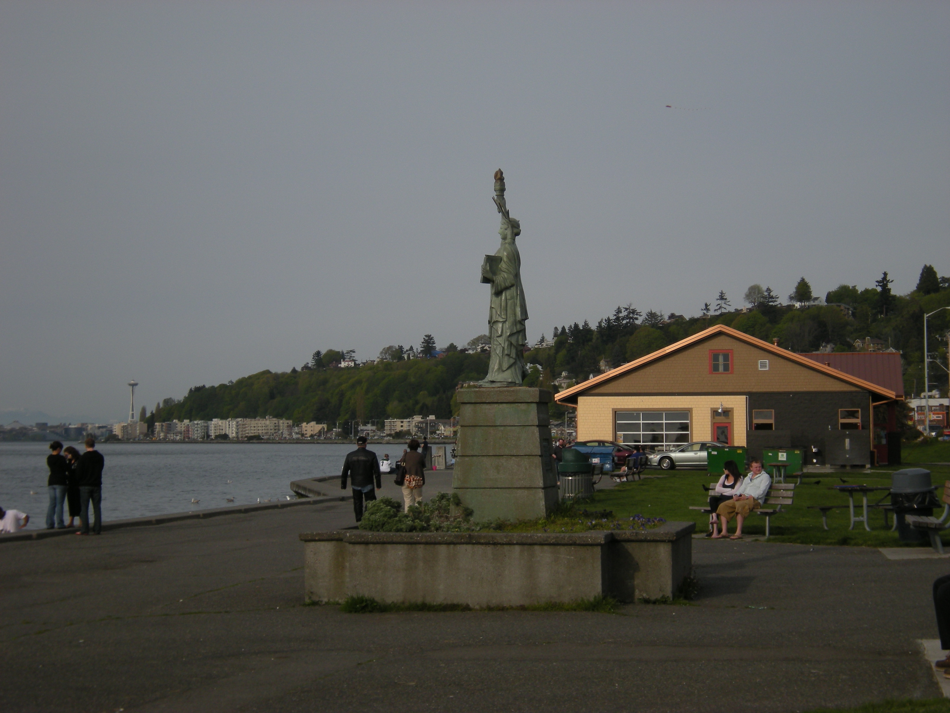 Alki Beach Park