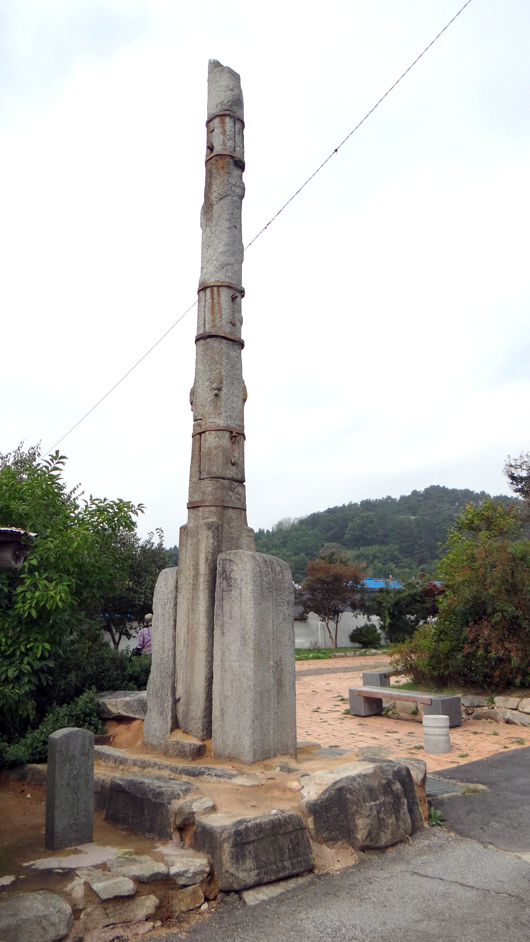 Flag Pole Support in Seooe-ri - Buan-eup