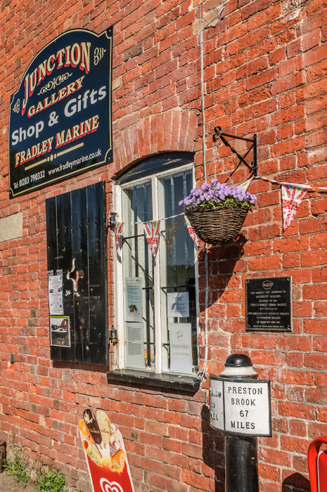 Fradley Junction Gallery, Shop and Marine
