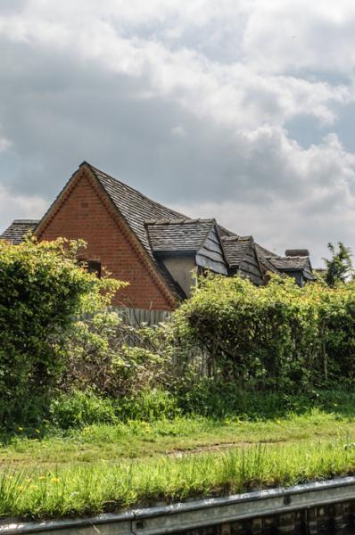Stoneleigh Quarry Farm houses