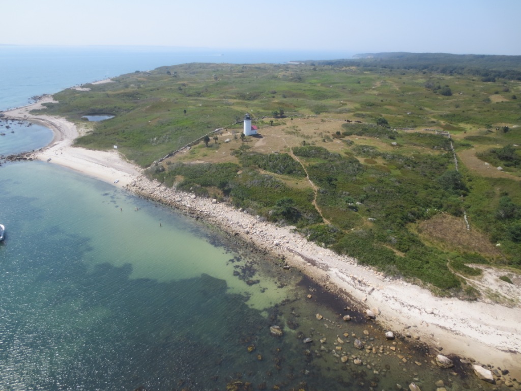 Tarpaulin Cove Light