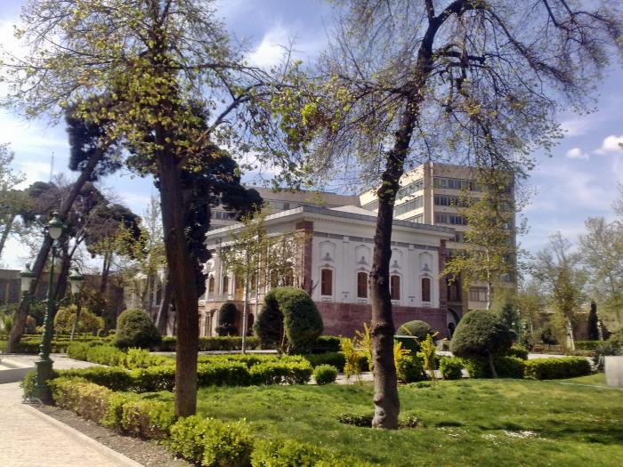 Kakh-e-Abyaz - Tehran