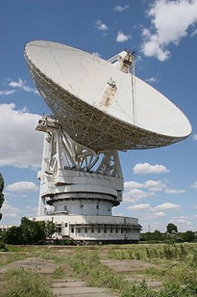 Deep space / Satellite communication antenna | military