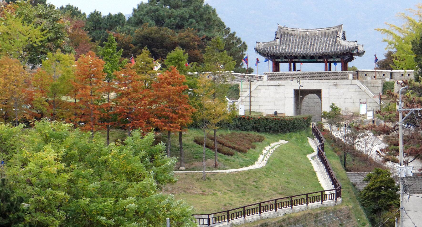 Dongnae-eupseong Fortress North Gate