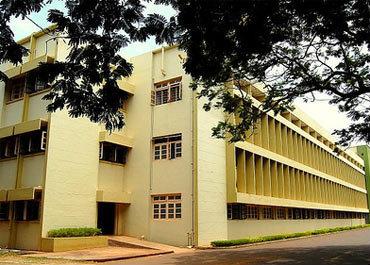 NITK Main Lobby - Mangaluru