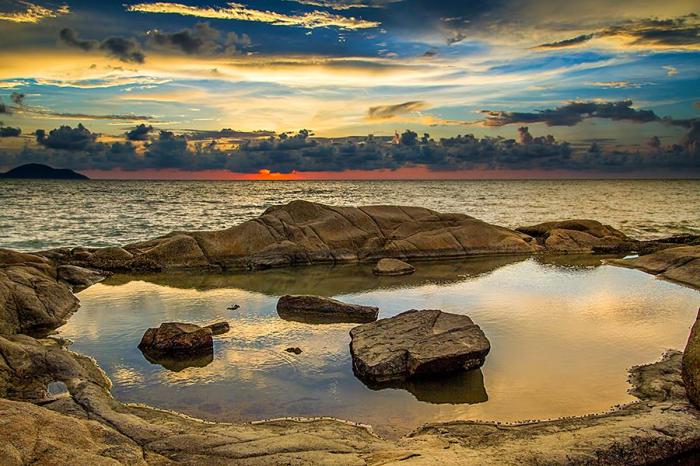Negeri Haria-Leawaka Amapatti | village
