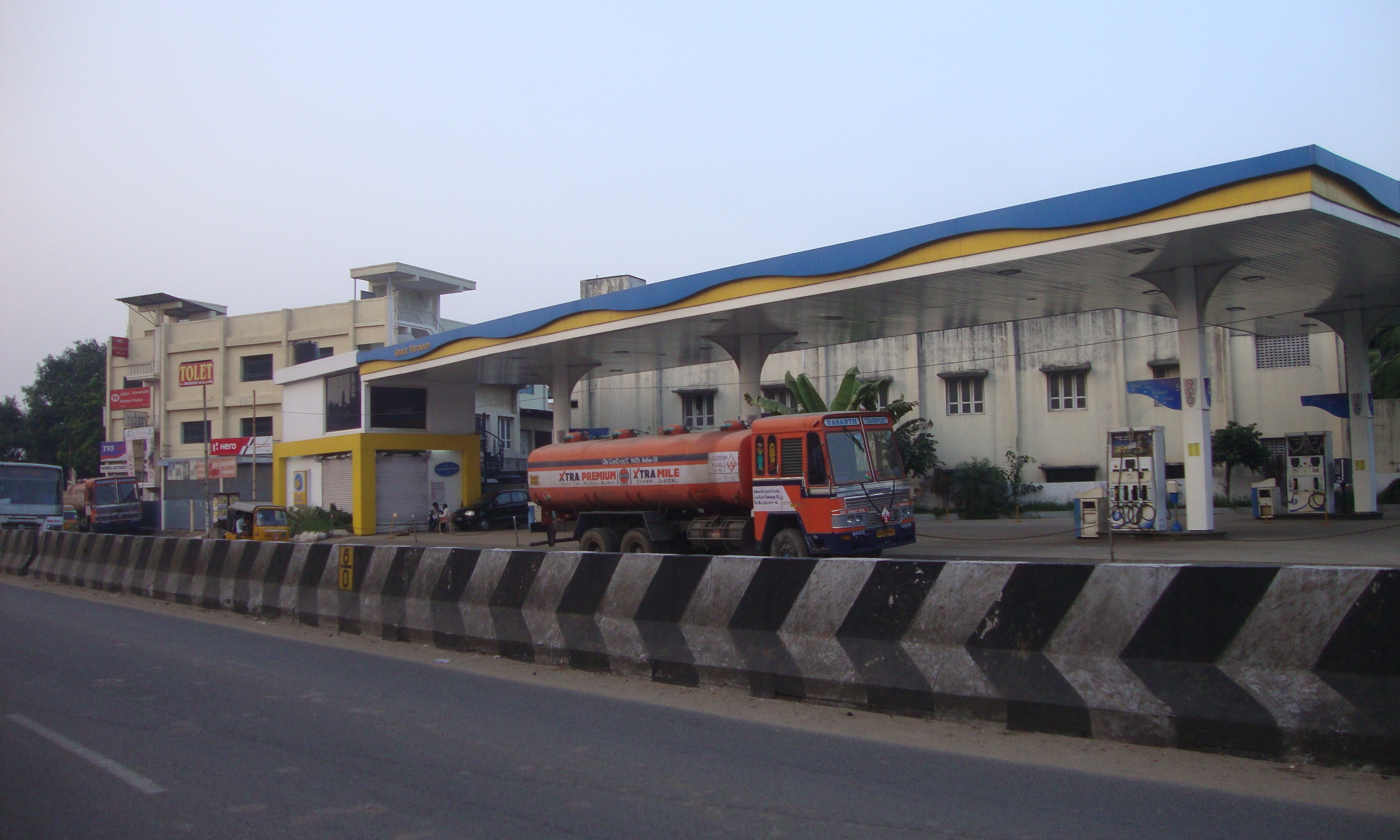 BPCL Petrol Bunk - Chennai