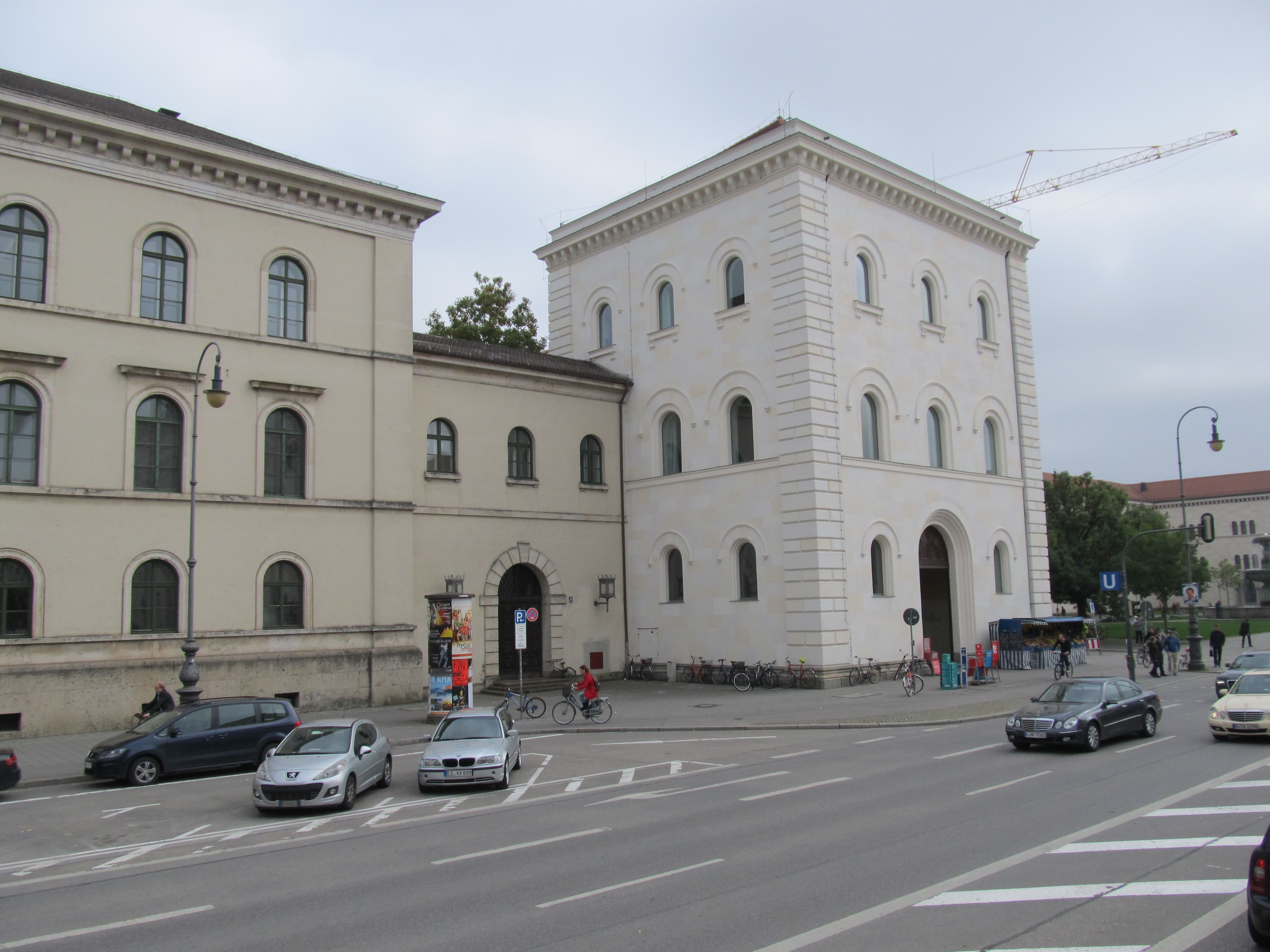 Ludwig Maximilian University of Munich - Munich Professor-Huber-Platz
