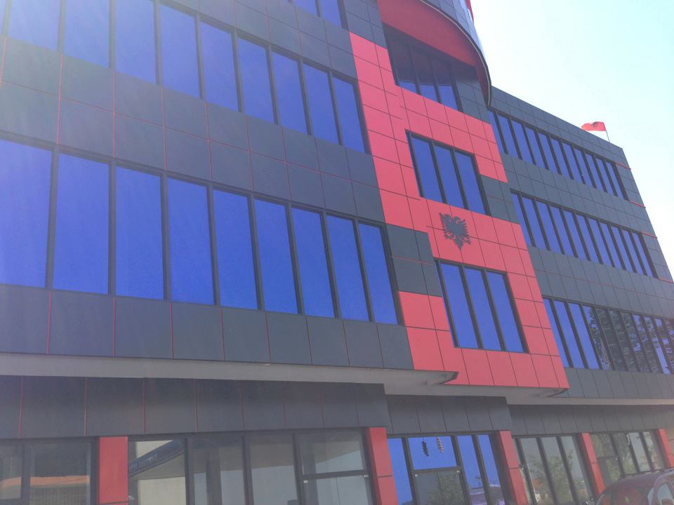 Shirzana shpk - Laknas