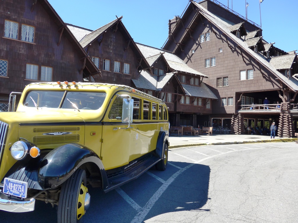 Old Faithful Inn
