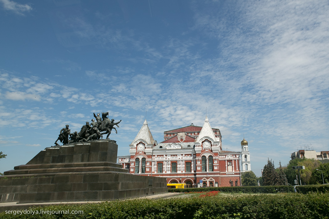 Monument to Vasily Chapaev - Samara