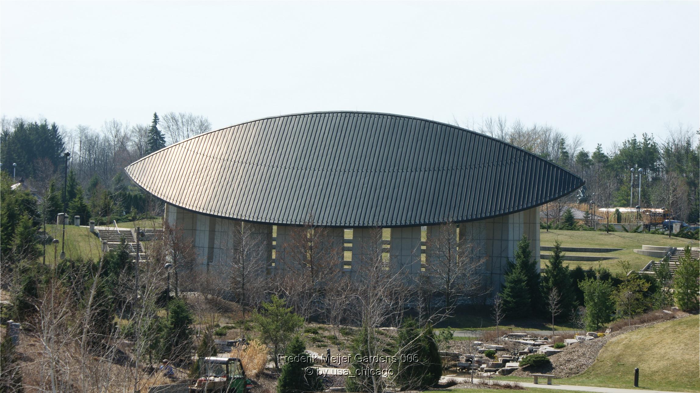 Frederik Meijer Gardens & Sculpture Park