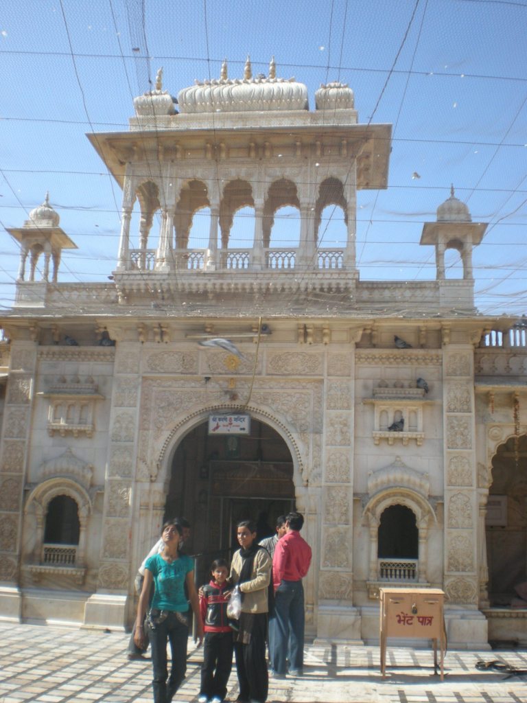 Maa Karni Rates Temple - Deshnok