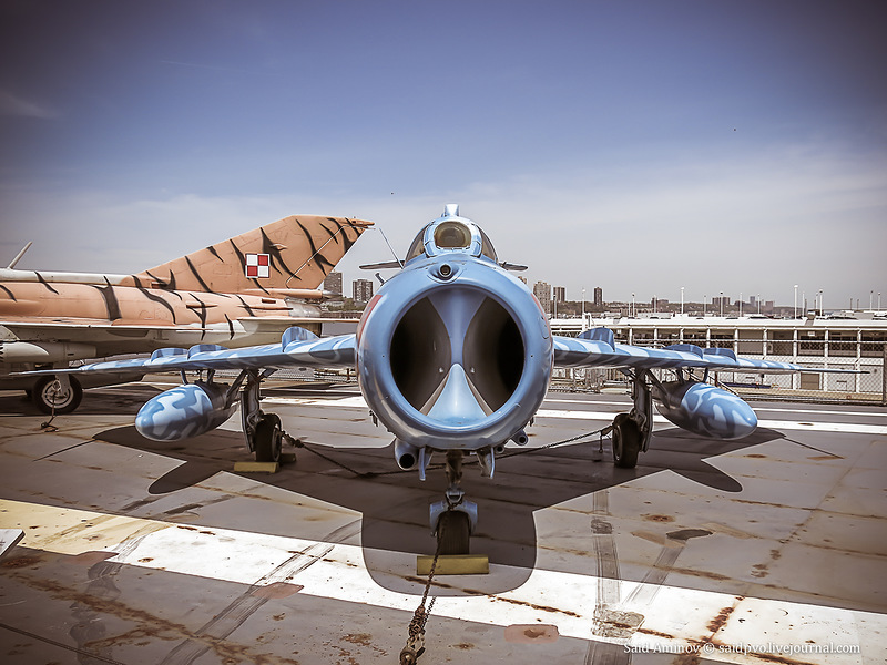 MiG-17