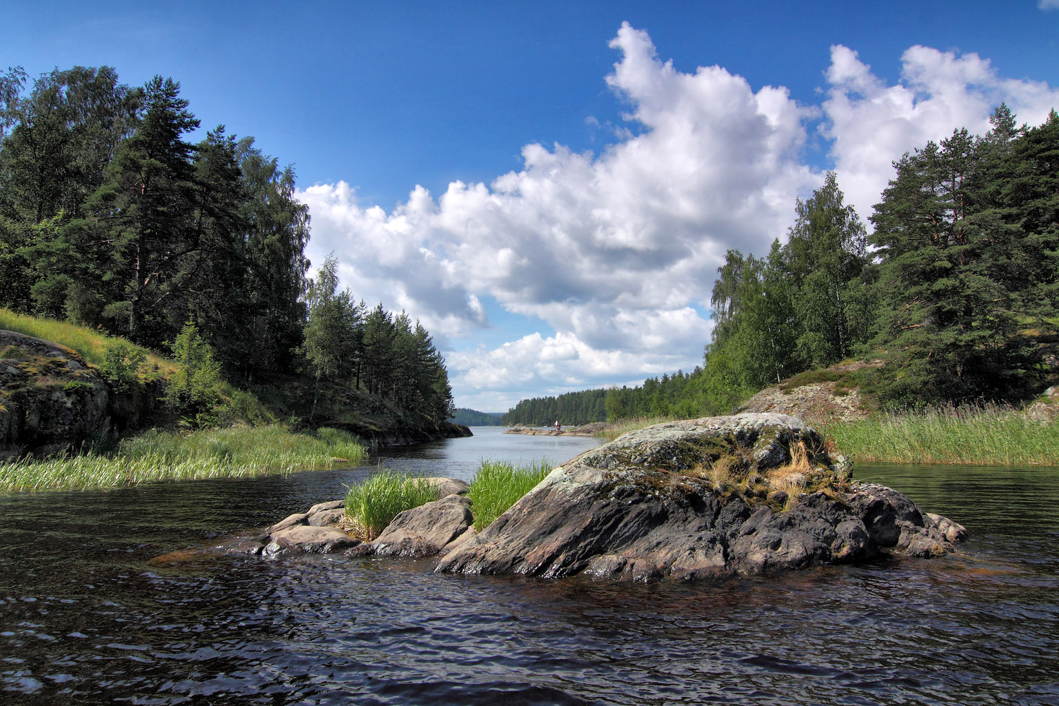 Varissalmi strait