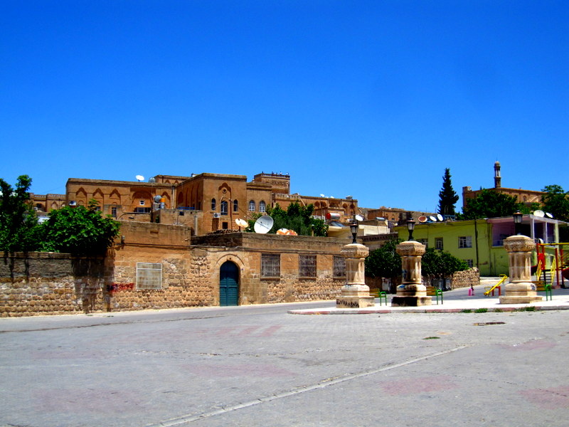 Midyat (English)