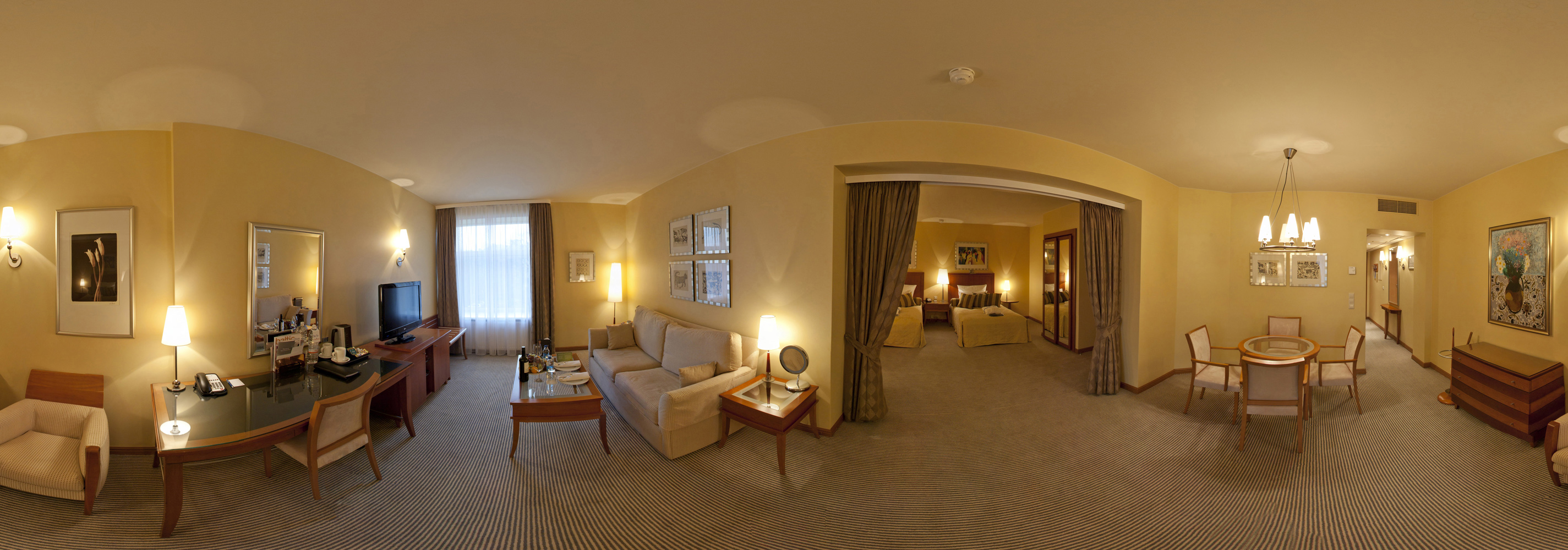 Radisson Blu Elizabete Hotel, Riga - Riga