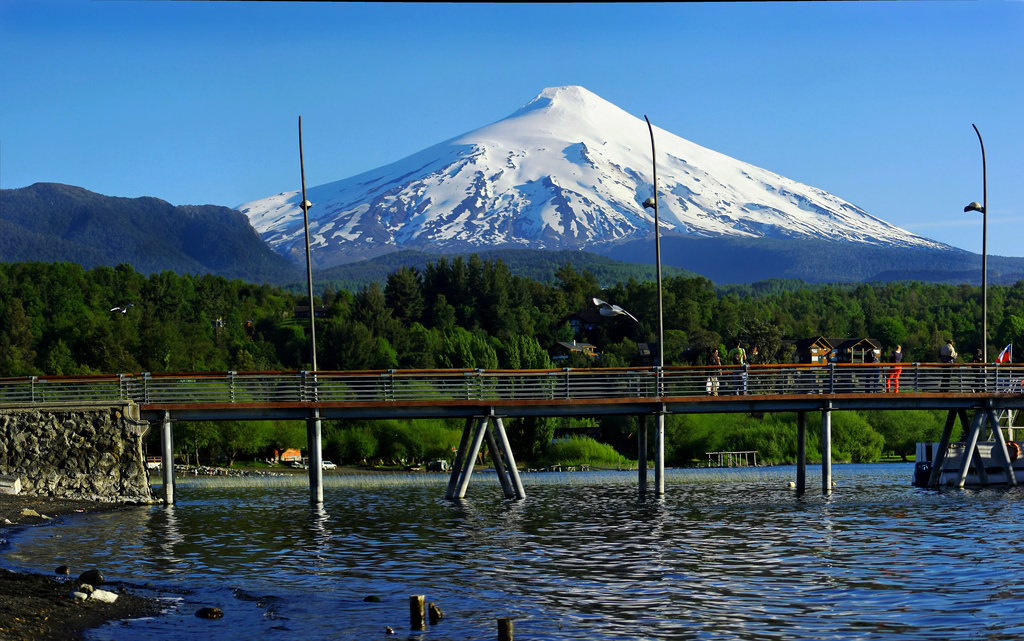 Pucon (Chile) (Português) | cidade, turismo, balneário, vila, atração ...