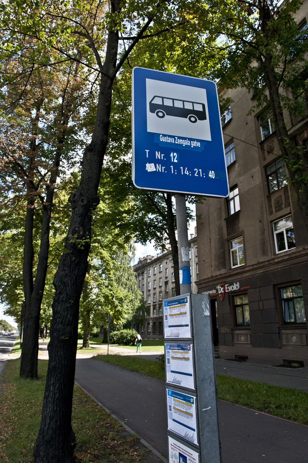 Bus/ Trolleybus stop "Gustava Zemgala gatve" - Riga
