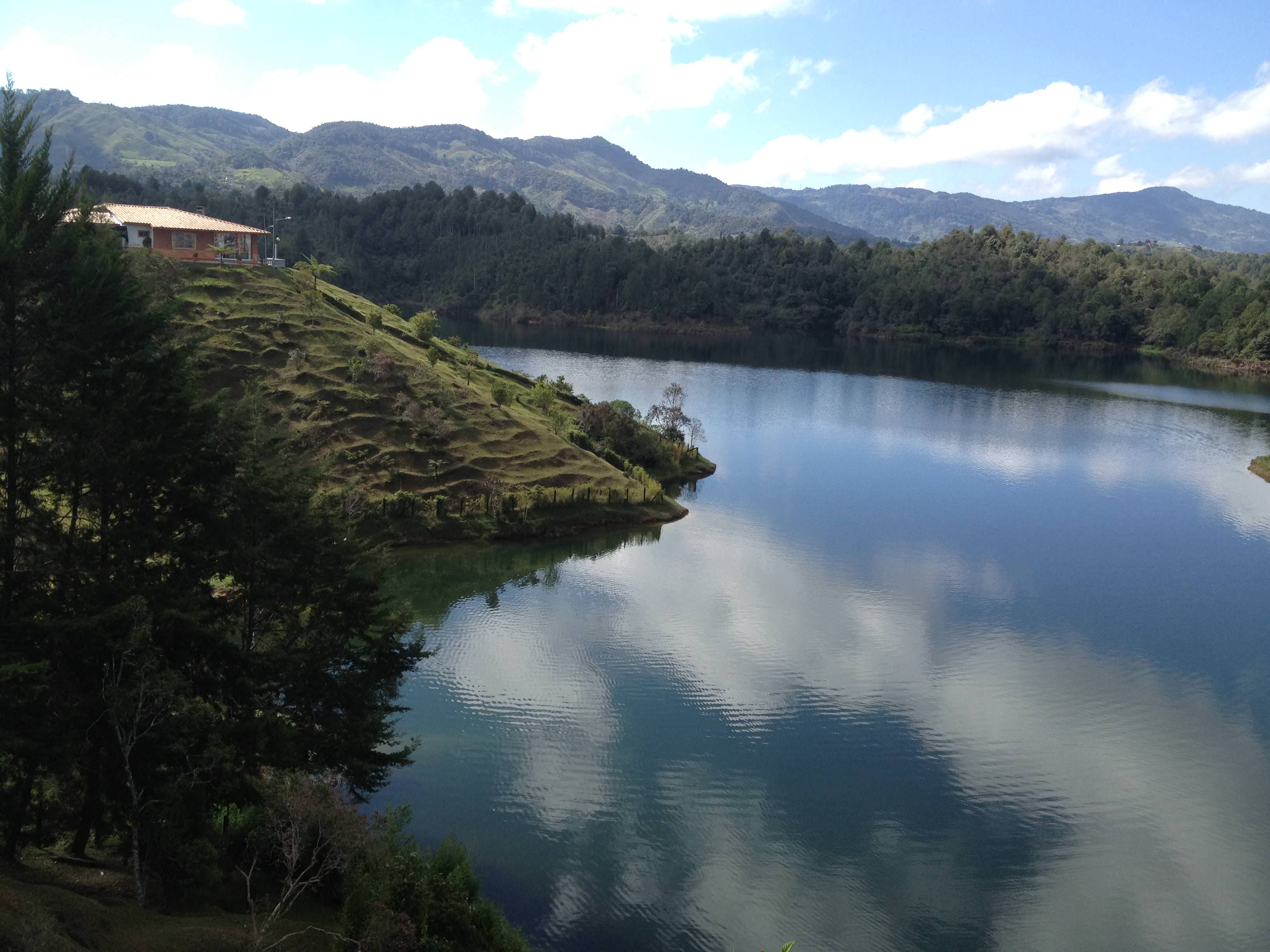 Embalse El Peñol Guatapé