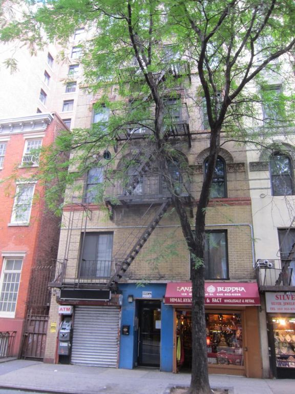 128 MacDougal Street