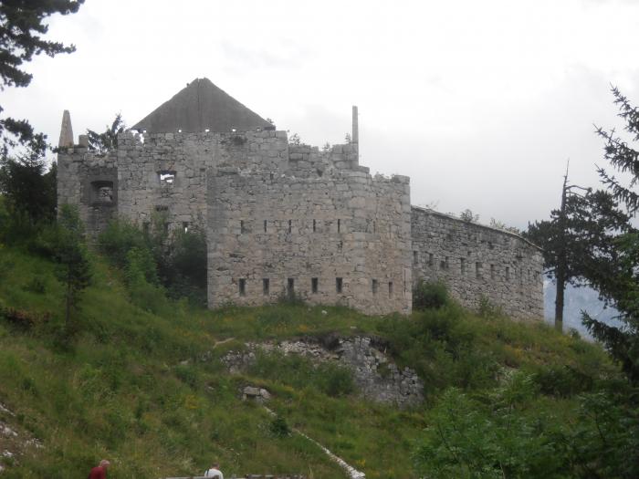 Predel, upper fortress