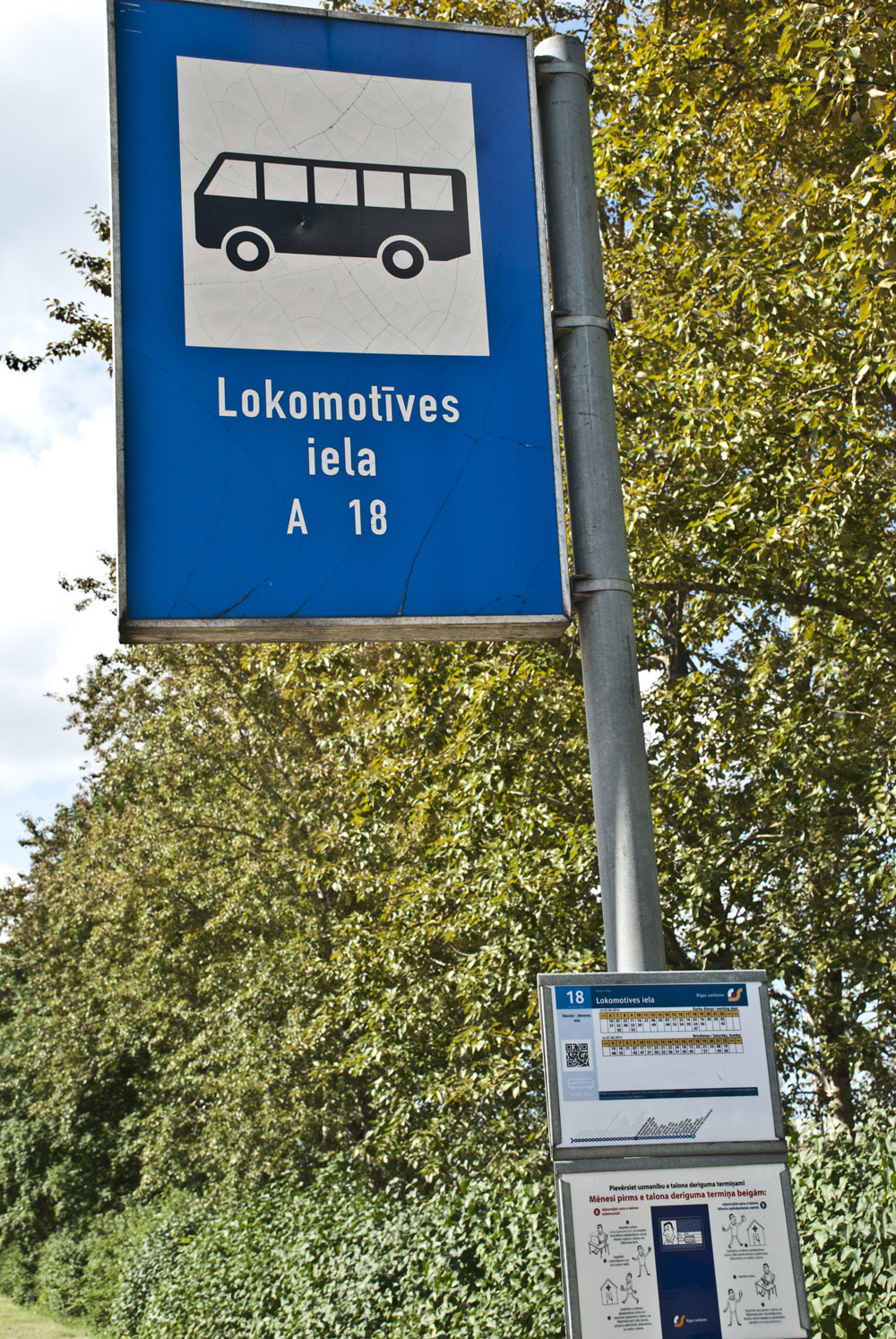 Bus stop " Lokomotīves iela" - Riga