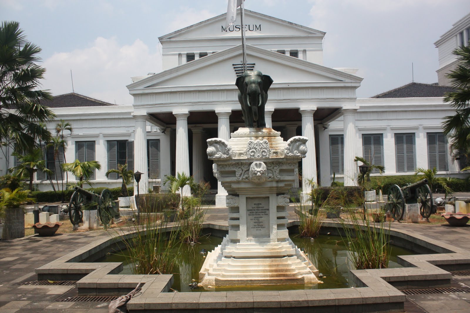 Patung Gajah Museum Nasional - DKI Jakarta
