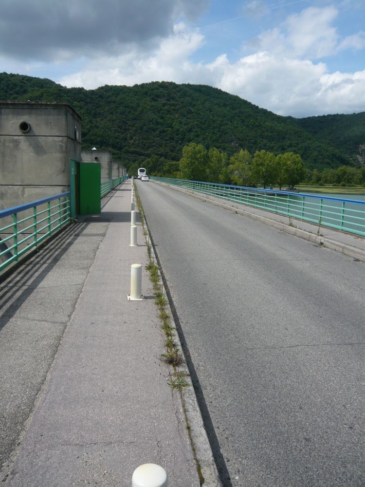 Barrage de retenue de la Roche de Glun